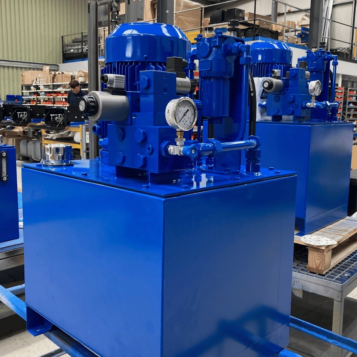 Ergo-F Transmitter Bundles - 100m Range | Hetronic | Hydrastore